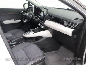 White Renault Captur 2020 in Tallinn, with an engine capacity of 1.30 L and mileage of 110 thousand km for 13900 €, photo 9 on AUTOMOTO.COM.LV