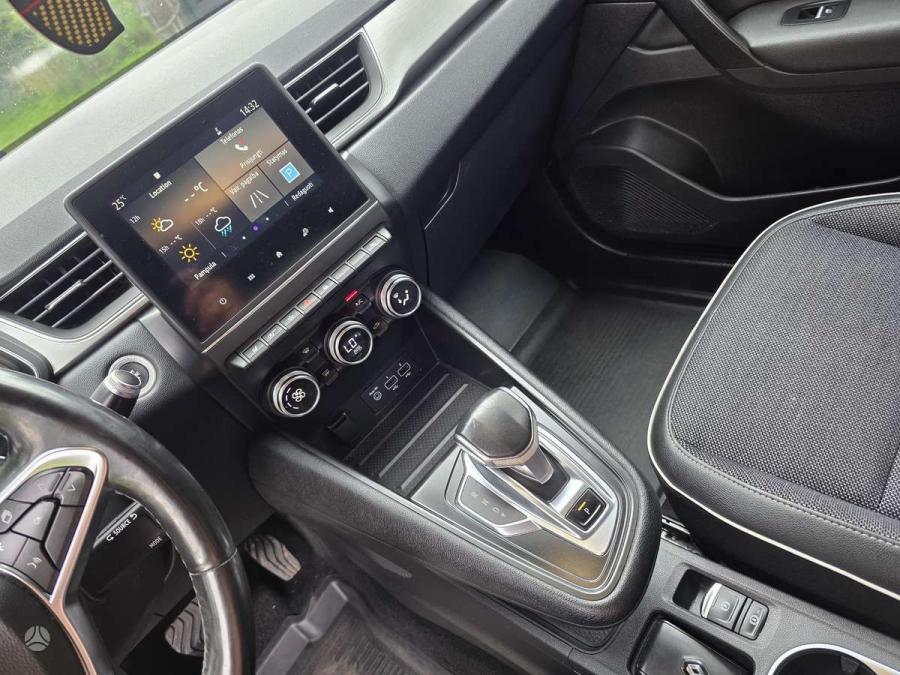 Balts Renault Captur 2020 Radviliškis, ar dzinēja tilpumu 1.30 L un nobraukumu 240 tūkst. km par 9950 €, foto 17 vietnē AUTOMOTO.COM.LV