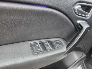 Balts Renault Captur 2020 Radviliškis, ar dzinēja tilpumu 1.30 L un nobraukumu 240 tūkst. km par 9950 €, foto 20 vietnē AUTOMOTO.COM.LV