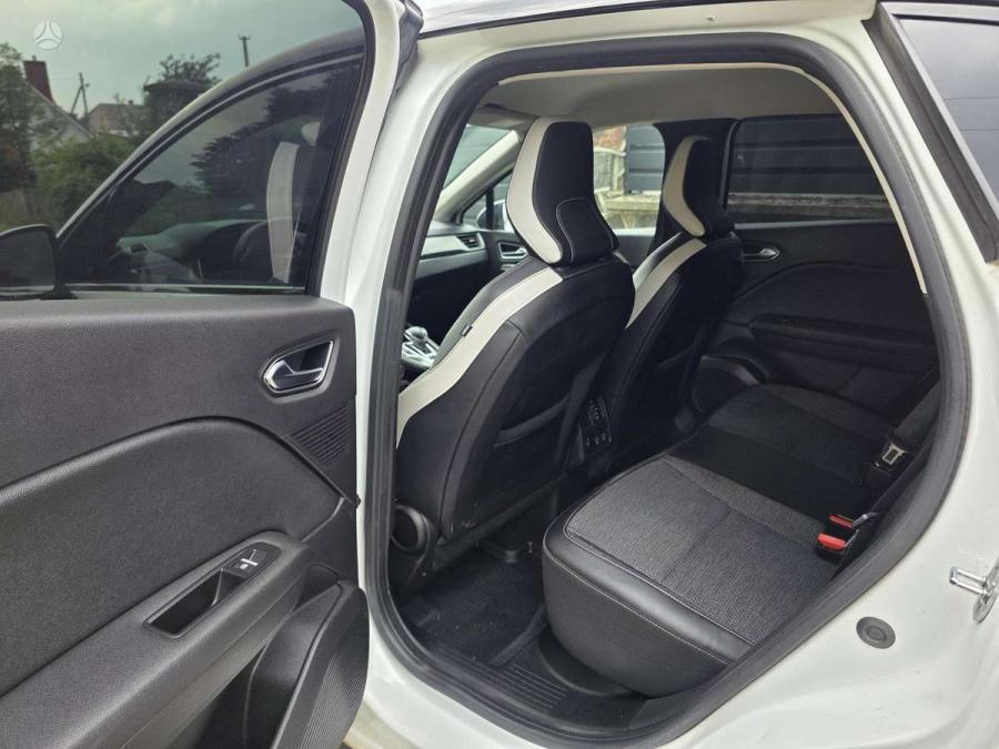 Balts Renault Captur 2020 Radviliškis, ar dzinēja tilpumu 1.30 L un nobraukumu 240 tūkst. km par 9950 €, foto 23 vietnē AUTOMOTO.COM.LV