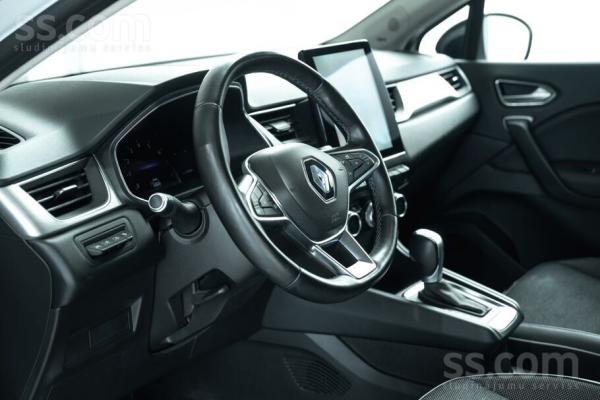 White Renault Captur 2020 in Riga, with an engine capacity of 1.30 L and mileage of 104 thousand km for 14900 €, photo 4 on AUTOMOTO.COM.LV