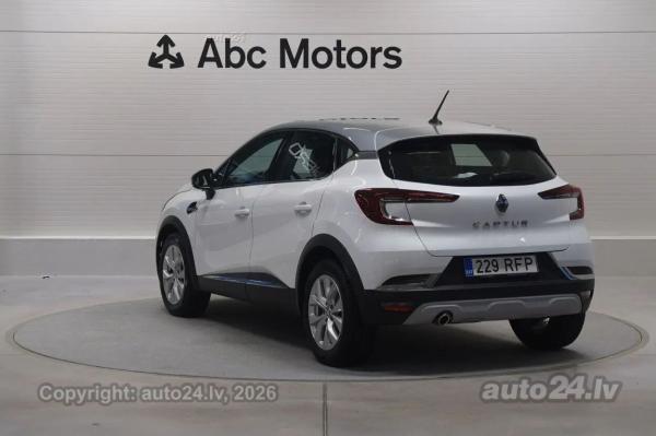 Balts Renault Captur 2021 Tallina, ar dzinēja tilpumu 1.30 L un nobraukumu 44 tūkst. km par 14990 €, foto 6 vietnē AUTOMOTO.COM.LV