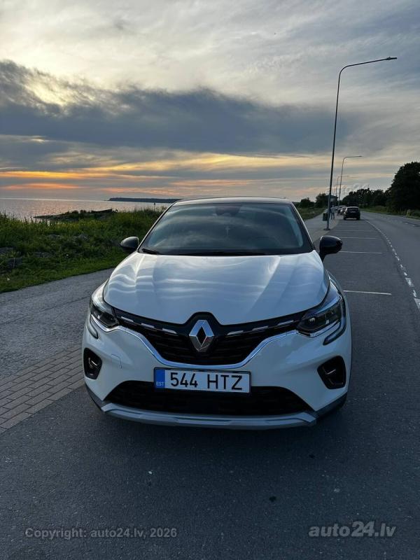 Balts Renault Captur 2021 Tallina, ar dzinēja tilpumu 1.60 L un nobraukumu 80 tūkst. km par 15900 €, foto 2 vietnē AUTOMOTO.COM.LV