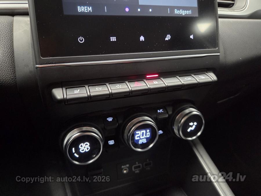 Balts Renault Captur 2022 Tallina, ar dzinēja tilpumu 1.60 L un nobraukumu 55 tūkst. km par 17400 €, foto 13 vietnē AUTOMOTO.COM.LV