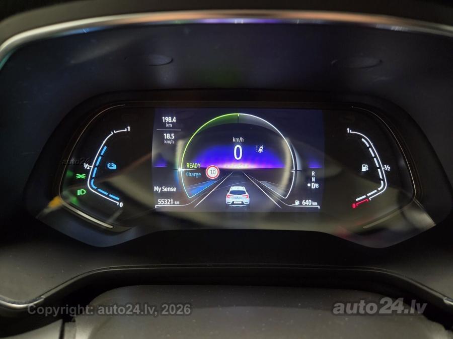 Balts Renault Captur 2022 Tallina, ar dzinēja tilpumu 1.60 L un nobraukumu 55 tūkst. km par 17400 €, foto 16 vietnē AUTOMOTO.COM.LV