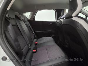 Balts Renault Captur 2022 Tallina, ar dzinēja tilpumu 1.60 L un nobraukumu 55 tūkst. km par 17400 €, foto 21 vietnē AUTOMOTO.COM.LV