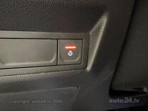 Balts Renault Captur 2022 Tallina, ar dzinēja tilpumu 1.60 L un nobraukumu 71 tūkst. km par 15900 €, foto 18 vietnē AUTOMOTO.COM.LV