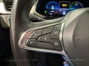 Balts Renault Captur 2022 Tallina, ar dzinēja tilpumu 1.60 L un nobraukumu 71 tūkst. km par 15900 €, foto 19 vietnē AUTOMOTO.COM.LV