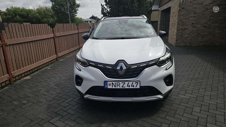 Balts Renault Captur 2022 Panevēža, ar dzinēja tilpumu 1.60 L un nobraukumu 178 tūkst. km par 12999 €, foto 4 vietnē AUTOMOTO.COM.LV