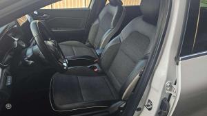 Balts Renault Captur 2022 Panevēža, ar dzinēja tilpumu 1.60 L un nobraukumu 178 tūkst. km par 12999 €, foto 12 vietnē AUTOMOTO.COM.LV