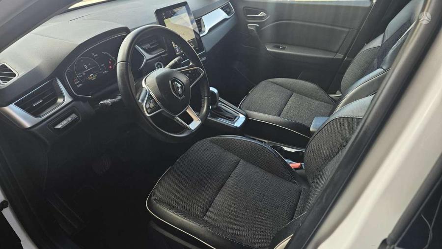 Balts Renault Captur 2022 Panevēža, ar dzinēja tilpumu 1.60 L un nobraukumu 178 tūkst. km par 12999 €, foto 13 vietnē AUTOMOTO.COM.LV