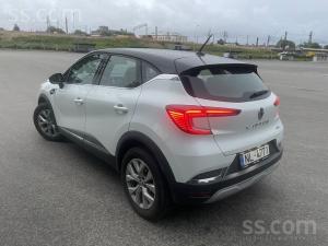 Balts Renault Captur 2022 Rīga, ar dzinēja tilpumu 1.60 L un nobraukumu 25 tūkst. km par 17900 €, foto 4 vietnē AUTOMOTO.COM.LV