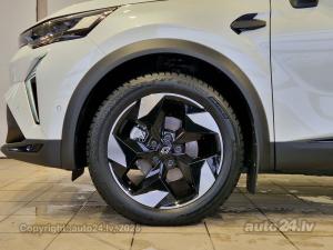 Balts Renault Captur 2025 Tallina, ar dzinēja tilpumu 1.60 L un nobraukumu 11 tūkst. km par 25990 €, foto 16 vietnē AUTOMOTO.COM.LV