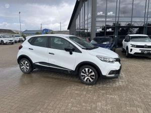 White Renault Captur 2019 in Taurage, with an engine capacity of 1.50 L and mileage of 189 thousand km for 6300 €, photo  on AUTOMOTO.COM.LV
