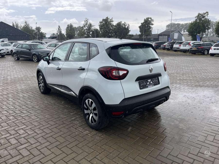 Balts Renault Captur 2019 Tauragė, ar dzinēja tilpumu 1.50 L un nobraukumu 189 tūkst. km par 6300 €, foto 10 vietnē AUTOMOTO.COM.LV