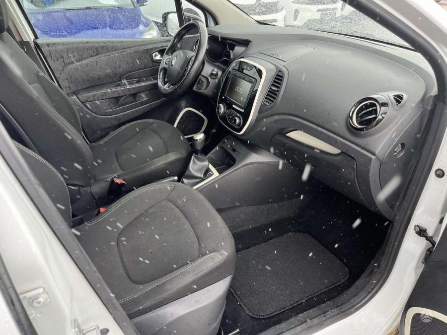 Balts Renault Captur 2019 Tauragė, ar dzinēja tilpumu 1.50 L un nobraukumu 189 tūkst. km par 6300 €, foto 15 vietnē AUTOMOTO.COM.LV
