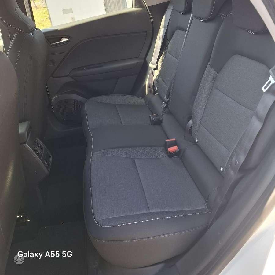White Renault Captur 2023 in Taurage, with an engine capacity of 1.60 L and mileage of 218 thousand km for 9600 €, photo 14 on AUTOMOTO.COM.LV