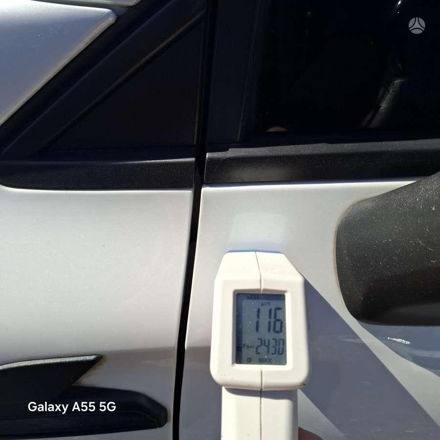 White Renault Captur 2023 in Taurage, with an engine capacity of 1.60 L and mileage of 218 thousand km for 9600 €, photo 22 on AUTOMOTO.COM.LV