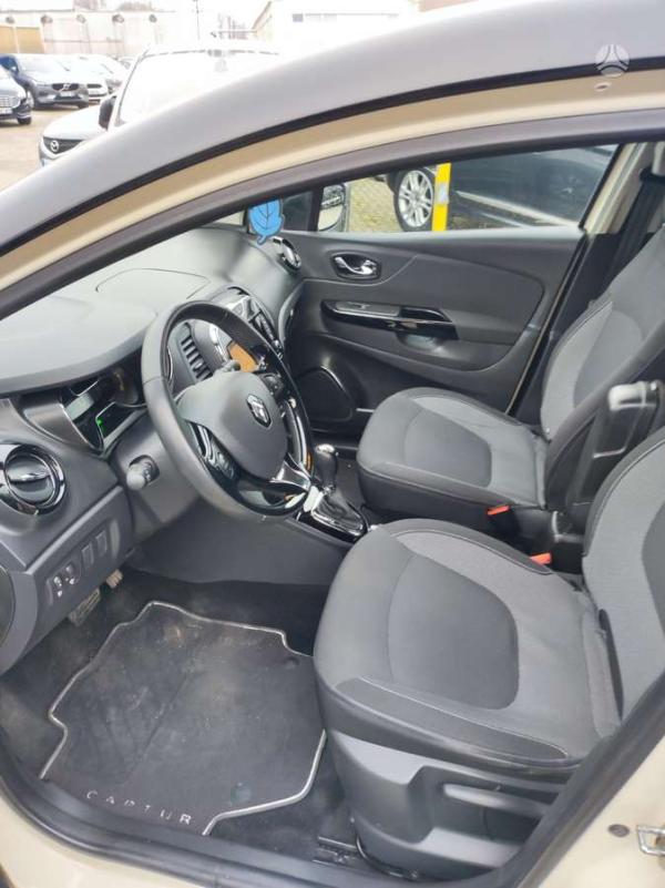 Dzeltens Renault Captur 2015 Tauragė, ar dzinēja tilpumu 1.20 L un nobraukumu 142 tūkst. km par 6650 €, foto 7 vietnē AUTOMOTO.COM.LV