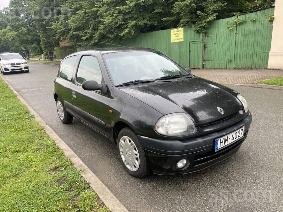 Black Renault Clio 2000 in Riga, with an engine capacity of 1.20 L and mileage of 0 thousand km for 800 €, photo 1 on AUTOMOTO.COM.LV