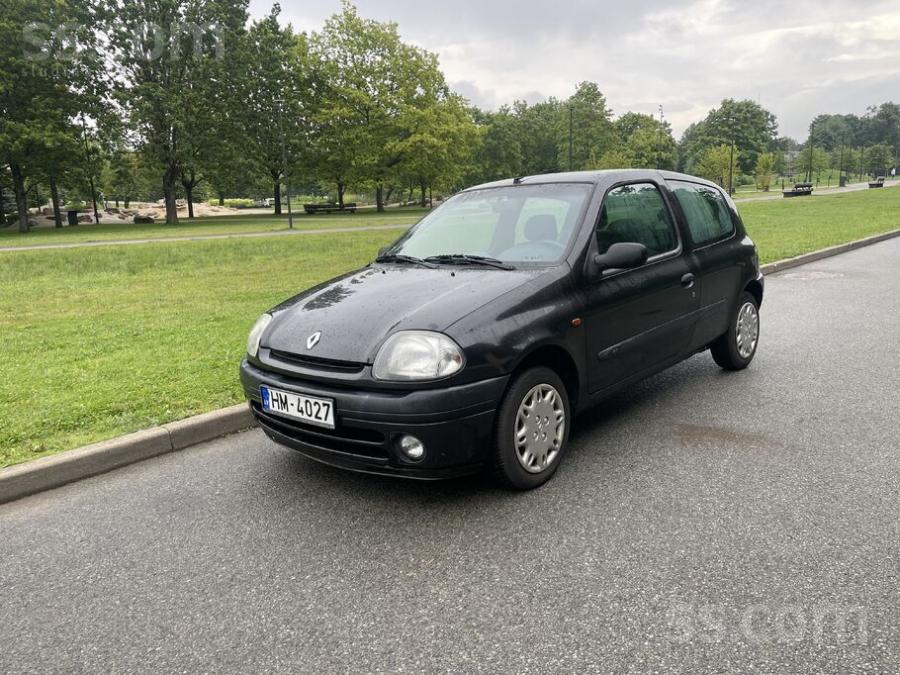 Black Renault Clio 2000 in Riga, with an engine capacity of 1.20 L and mileage of 0 thousand km for 800 €, photo 3 on AUTOMOTO.COM.LV