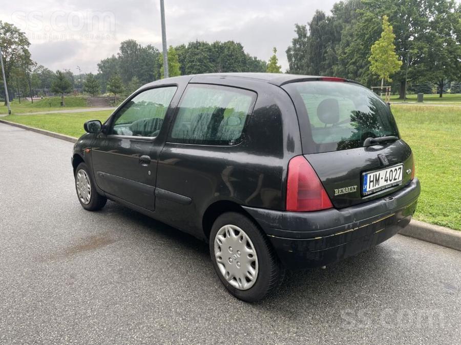 Black Renault Clio 2000 in Riga, with an engine capacity of 1.20 L and mileage of 0 thousand km for 800 €, photo 4 on AUTOMOTO.COM.LV