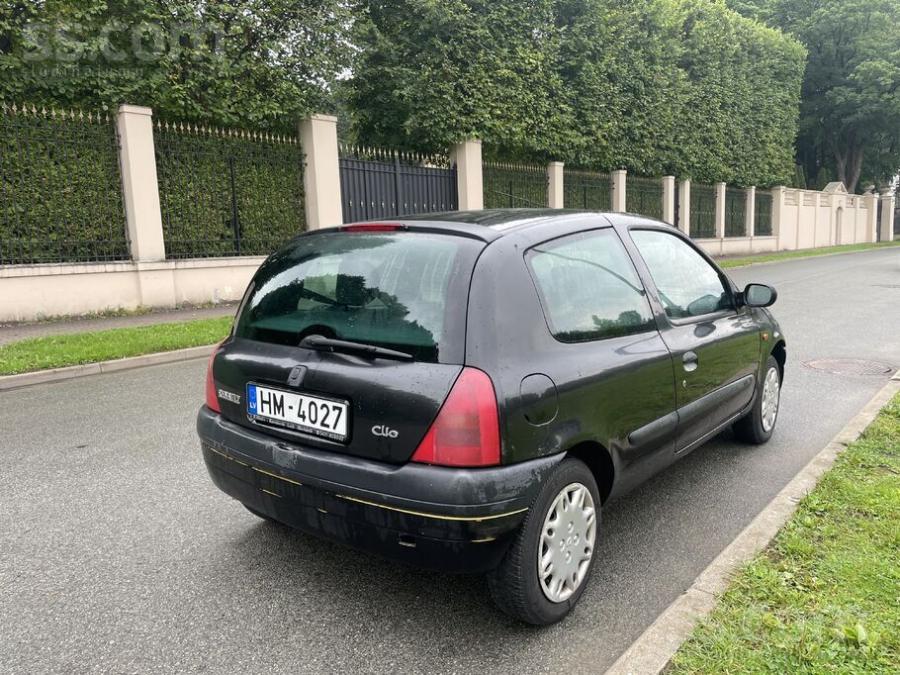 Black Renault Clio 2000 in Riga, with an engine capacity of 1.20 L and mileage of 0 thousand km for 800 €, photo 5 on AUTOMOTO.COM.LV