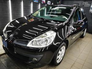 Black Renault Clio 2006 in Kaunas, with an engine capacity of 1.60 L and mileage of 201 thousand km for 2400 €, photo 2 on AUTOMOTO.COM.LV