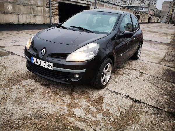 Melns Renault Clio 2007 Kauņa, ar dzinēja tilpumu 1.15 L un nobraukumu 169 tūkst. km par 1000 €, foto 2 vietnē AUTOMOTO.COM.LV