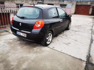 Melns Renault Clio 2007 Kauņa, ar dzinēja tilpumu 1.15 L un nobraukumu 169 tūkst. km par 1000 €, foto 4 vietnē AUTOMOTO.COM.LV