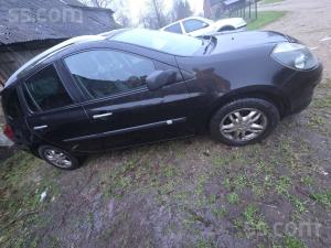 Melns Renault Clio 2008 Saldus, ar dzinēja tilpumu 1.50 L un nobraukumu 266 tūkst. km par 1900 €, foto 4 vietnē AUTOMOTO.COM.LV