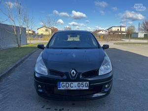 Melns Renault Clio 2008 Panevēža, ar dzinēja tilpumu 1.50 L un nobraukumu 254 tūkst. km par 499 €, foto 3 vietnē AUTOMOTO.COM.LV