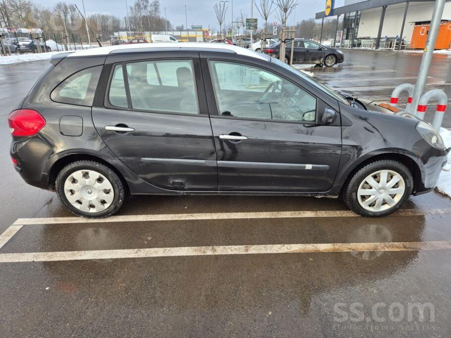 Black Renault Clio 2009 in Riga, with an engine capacity of 1.50 L and mileage of 213 thousand km for 2500 €, photo 5 on AUTOMOTO.COM.LV