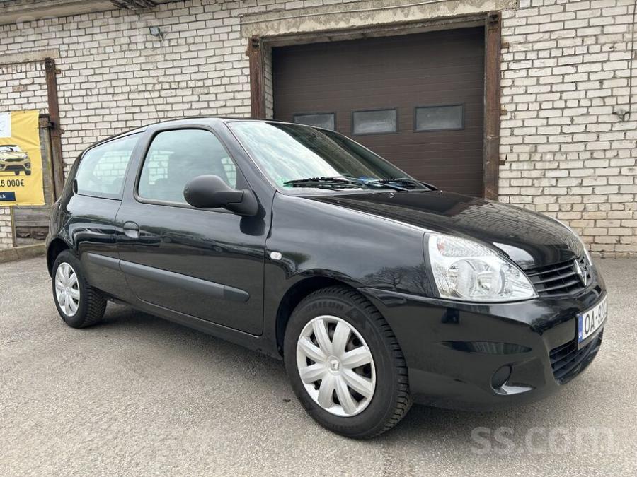 Black Renault Clio 2012 in Limbazi, with an engine capacity of 1.20 L and mileage of 128 thousand km for 2750 €, photo 3 on AUTOMOTO.COM.LV