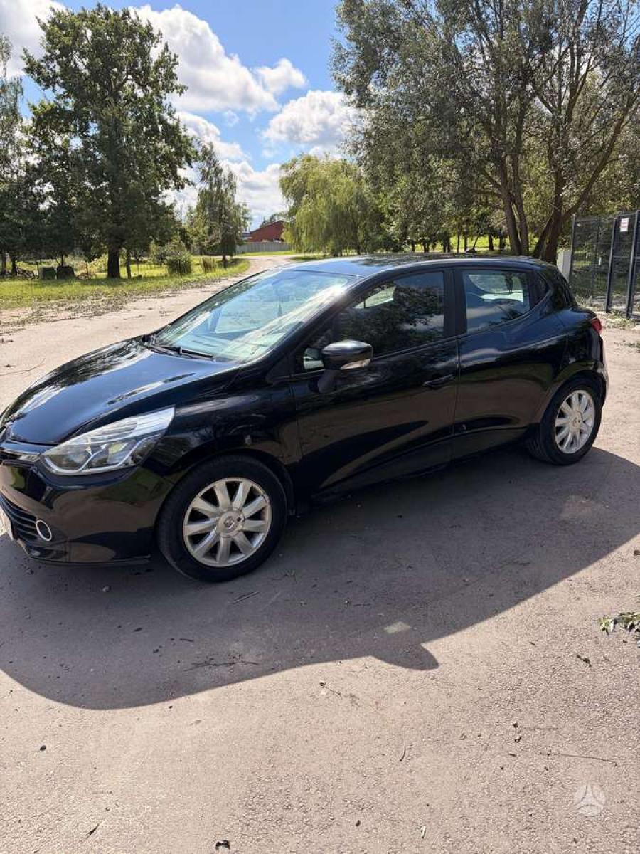Black Renault Clio 2013 in Marijampole, with an engine capacity of 1.46 L and mileage of 251 thousand km for 3200 €, photo 3 on AUTOMOTO.COM.LV