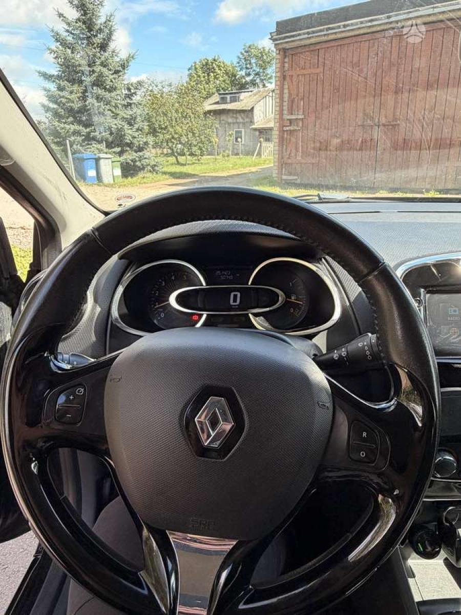 Black Renault Clio 2013 in Marijampole, with an engine capacity of 1.46 L and mileage of 251 thousand km for 3200 €, photo 13 on AUTOMOTO.COM.LV