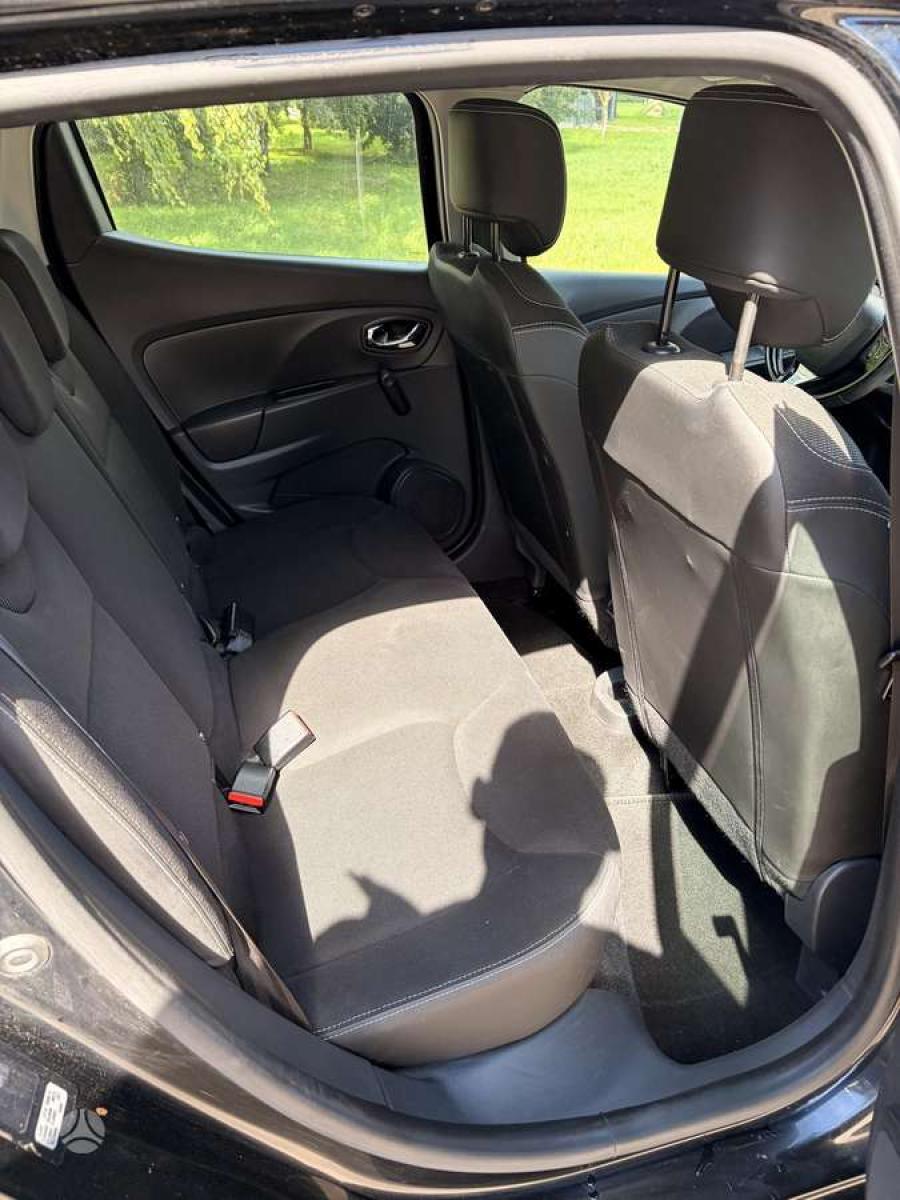 Black Renault Clio 2013 in Marijampole, with an engine capacity of 1.46 L and mileage of 251 thousand km for 3200 €, photo 16 on AUTOMOTO.COM.LV