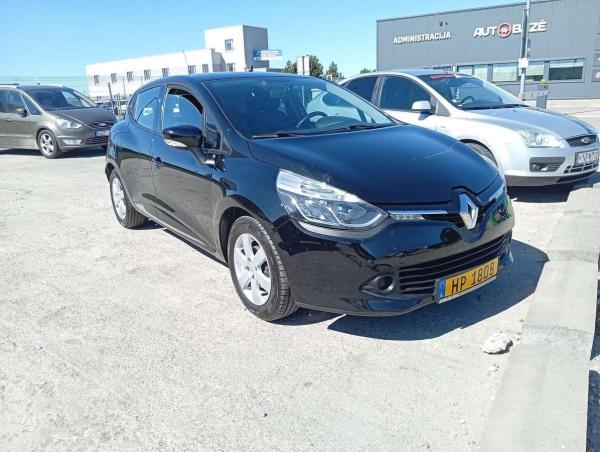 Melns Renault Clio 2016 Šauļi, ar dzinēja tilpumu 1.46 L un nobraukumu 220 tūkst. km par 4150 €, foto 3 vietnē AUTOMOTO.COM.LV