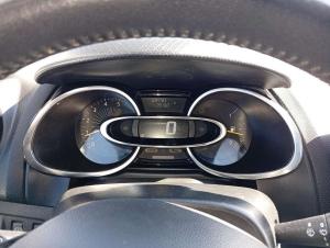 Melns Renault Clio 2016 Šauļi, ar dzinēja tilpumu 1.46 L un nobraukumu 220 tūkst. km par 4150 €, foto 8 vietnē AUTOMOTO.COM.LV