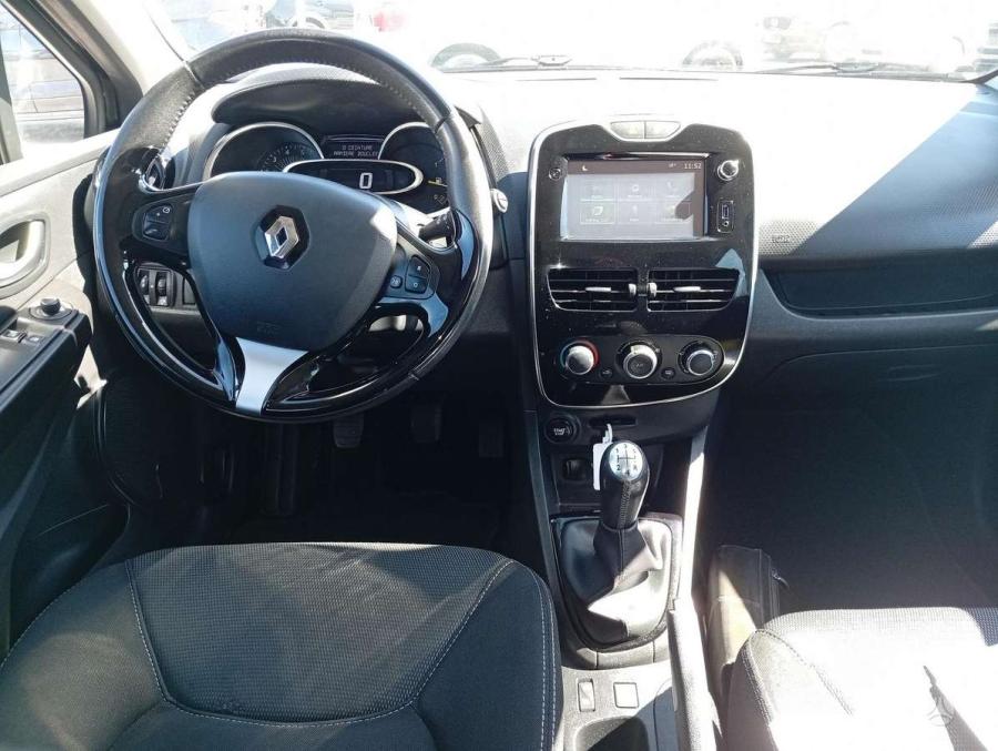 Melns Renault Clio 2016 Šauļi, ar dzinēja tilpumu 1.46 L un nobraukumu 220 tūkst. km par 4150 €, foto 10 vietnē AUTOMOTO.COM.LV