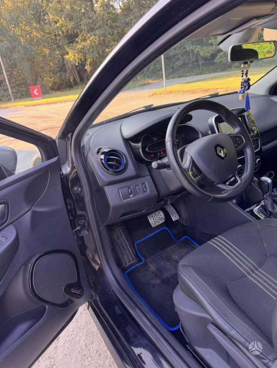 Melns Renault Clio 2017 Kauņa, ar dzinēja tilpumu 1.20 L un nobraukumu 76 tūkst. km par 7900 €, foto 6 vietnē AUTOMOTO.COM.LV