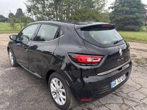 Black Renault Clio 2017 in Taurage, with an engine capacity of 1.20 L and mileage of 190 thousand km for 6300 €, photo 6 on AUTOMOTO.COM.LV