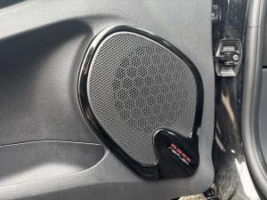 Black Renault Clio 2017 in Taurage, with an engine capacity of 1.20 L and mileage of 190 thousand km for 6300 €, photo 34 on AUTOMOTO.COM.LV
