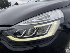 Black Renault Clio 2017 in Taurage, with an engine capacity of 1.20 L and mileage of 190 thousand km for 6300 €, photo 36 on AUTOMOTO.COM.LV