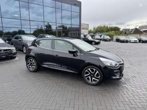 Black Renault Clio 2017 in Telschi, with an engine capacity of 1.15 L and mileage of 211 thousand km for 4300 €, photo 10 on AUTOMOTO.COM.LV