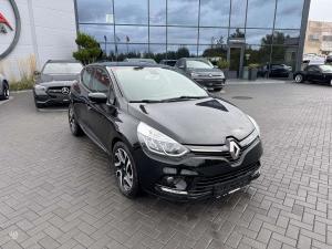 Black Renault Clio 2017 in Telschi, with an engine capacity of 1.15 L and mileage of 211 thousand km for 4300 €, photo 11 on AUTOMOTO.COM.LV