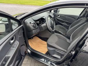 Black Renault Clio 2017 in Telschi, with an engine capacity of 1.15 L and mileage of 211 thousand km for 4300 €, photo 12 on AUTOMOTO.COM.LV