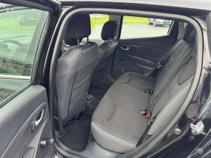 Black Renault Clio 2017 in Telschi, with an engine capacity of 1.15 L and mileage of 211 thousand km for 4300 €, photo 15 on AUTOMOTO.COM.LV