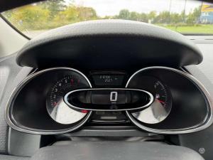 Black Renault Clio 2017 in Telschi, with an engine capacity of 1.15 L and mileage of 211 thousand km for 4300 €, photo 24 on AUTOMOTO.COM.LV
