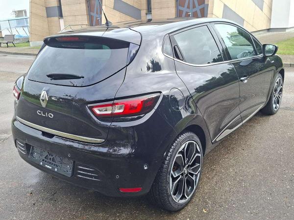 Melns Renault Clio 2017 Ukmergė, ar dzinēja tilpumu 1.15 L un nobraukumu 224 tūkst. km par 5750 €, foto 5 vietnē AUTOMOTO.COM.LV